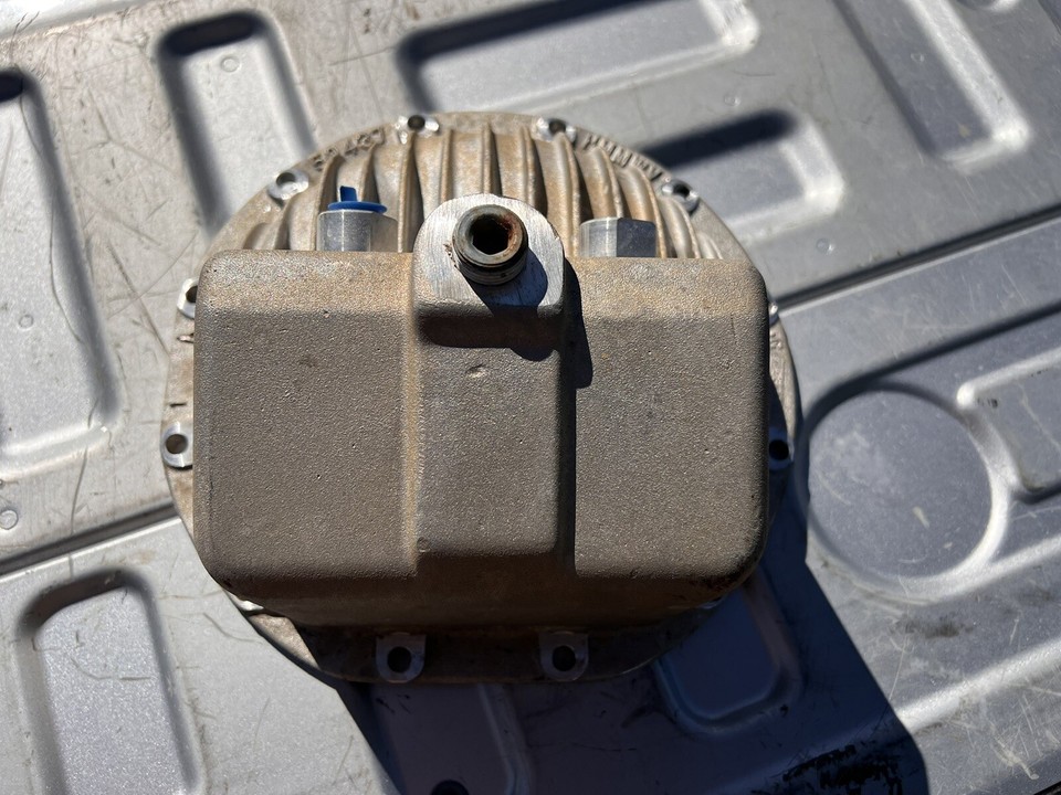 HMMWV M1114 M1152 M1151 M1165 M1167 NEW NOS DIFFERENTIAL COOLER COVER ...