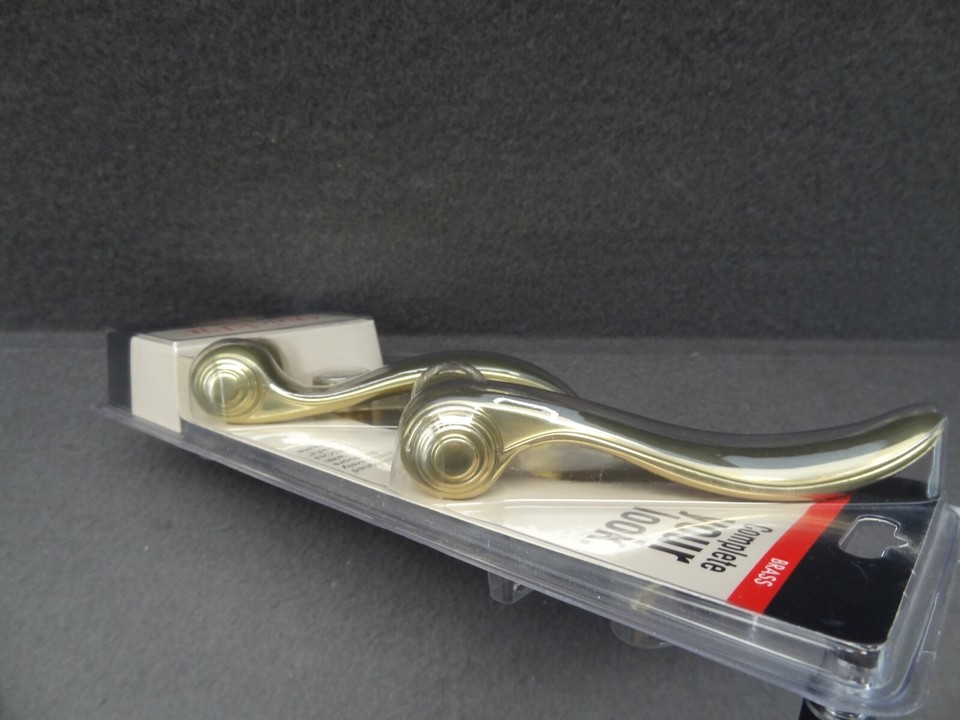 NEW Larson Brass QuickFit Storm Door Handle Set Lockset Patio 20297807 ...