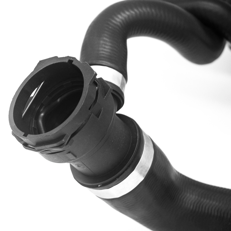 17127546064 Upper Radiator Hose for BMW 5 Serie E60 E61 523i 525i 528i ...