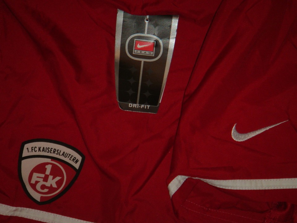 Kaiserslautern Soccer Shorts Nike Germany Football Hose Kids NEW XLB | eBay