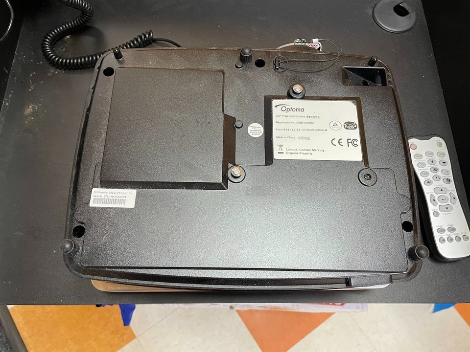 Optoma VDHDNT Full HD 1080P 3,000 Lumens DLP Projector with Remote ...