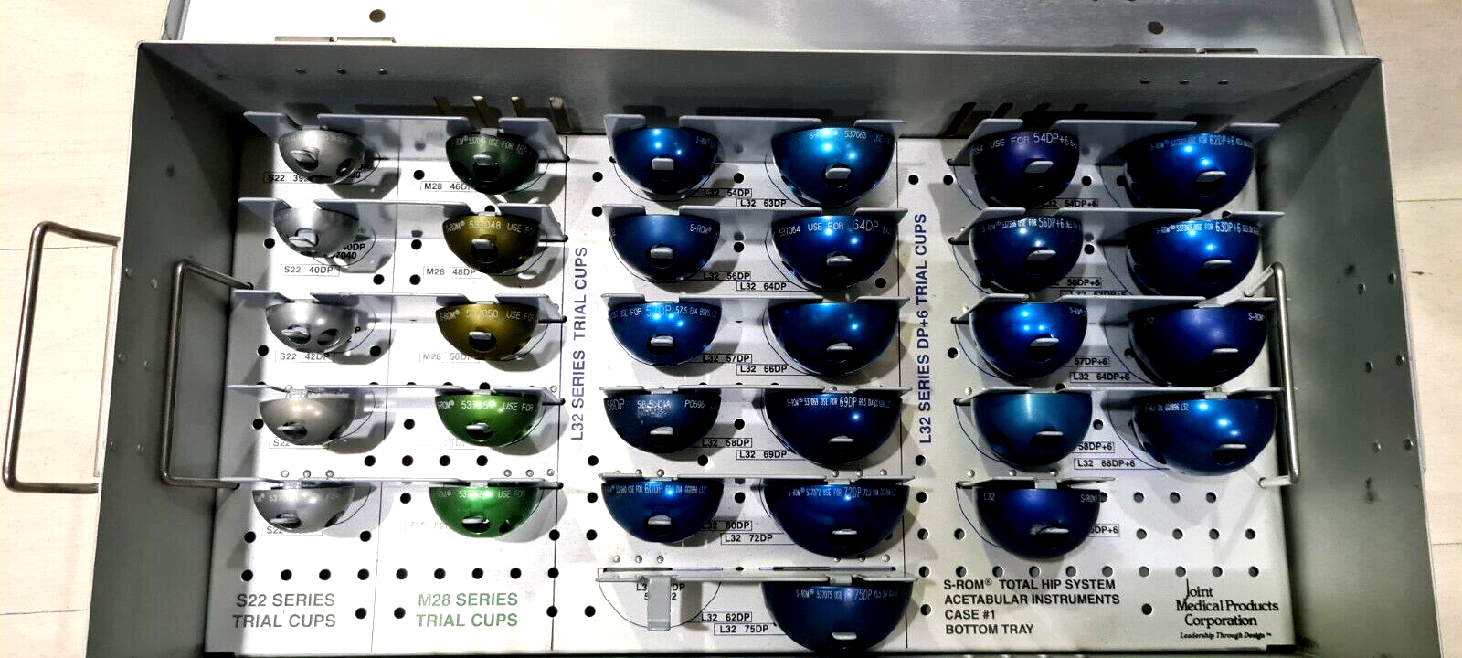 Joint Medical S-Rom acetabular+S-Rom Oblong instrumentation W/Case Via ...