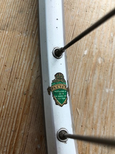 Handbuilt Shimano ultegra hubs, Rigida Chrina 36 spoke touring/winter ...