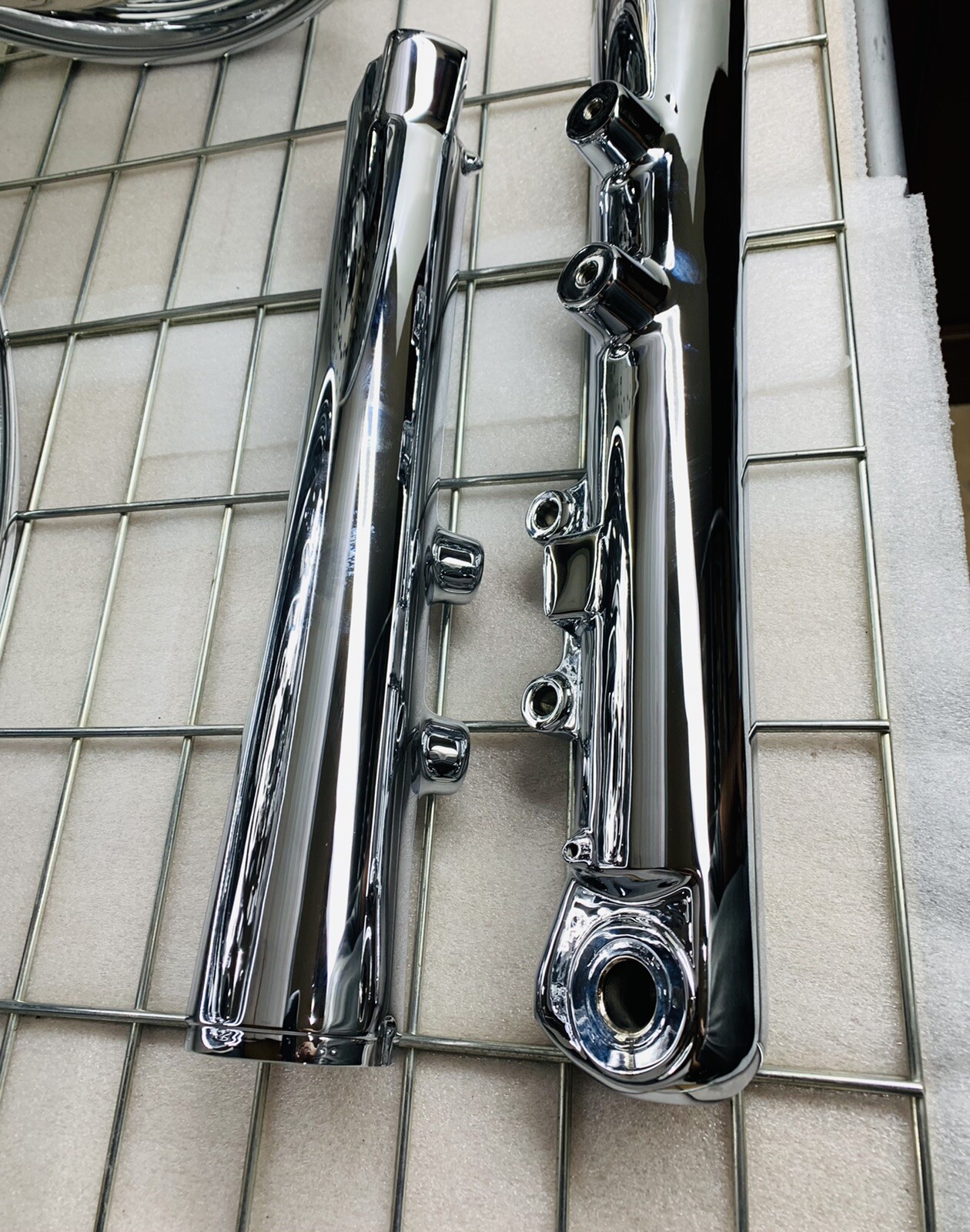 HARLEY 2001 -07 SOFTAIL DEUCE FXSTD CUSTOM CHROME FORK legs SLIDERS ...