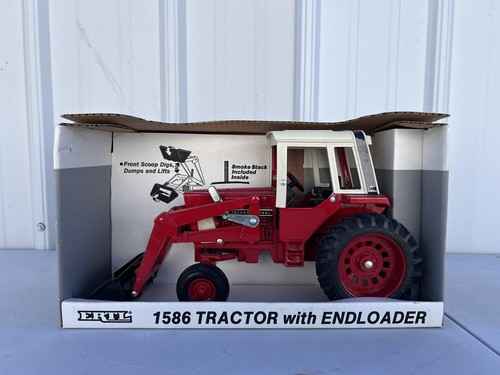 ERTL 1586 INTERNATIONAL TRACTOR WITH ENDLOADER AND CAB 1:16 | eBay