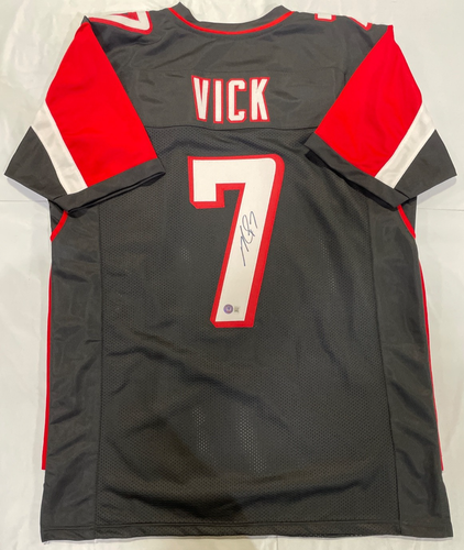 Michael Vick Autographed Jersey Atlanta Falcons Beckett Authentication ...