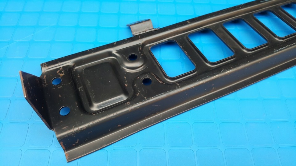 Mercedes Benz W460 W461 radiator reinforcement Gwagen 230 250 280 300 G ...