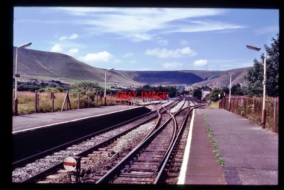 PHOTO EDALE RAILWAY STATION SIGNAL BOX AND SIDINGS 1989 | eBay UK