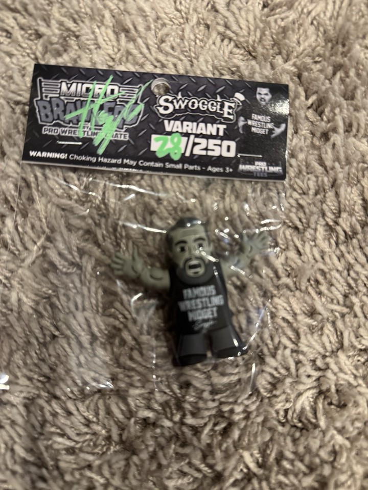 Swoggle Autographed Variant Micro Brawler Black & White Rare ...