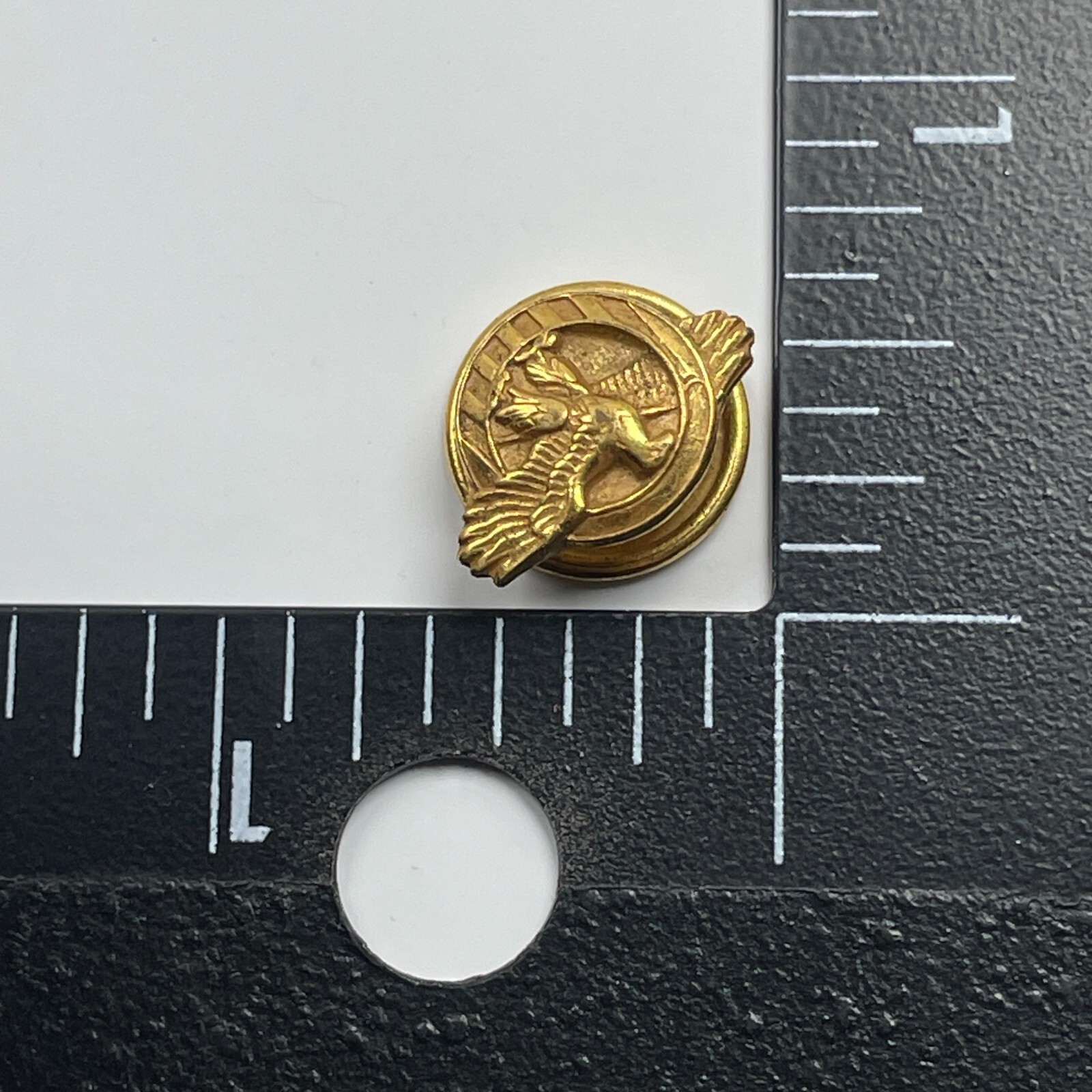 WWII U.S. HONORABLE DISCHARGE RUPTURED DUCK LAPEL PIN ARMY NAVY MARINE ...