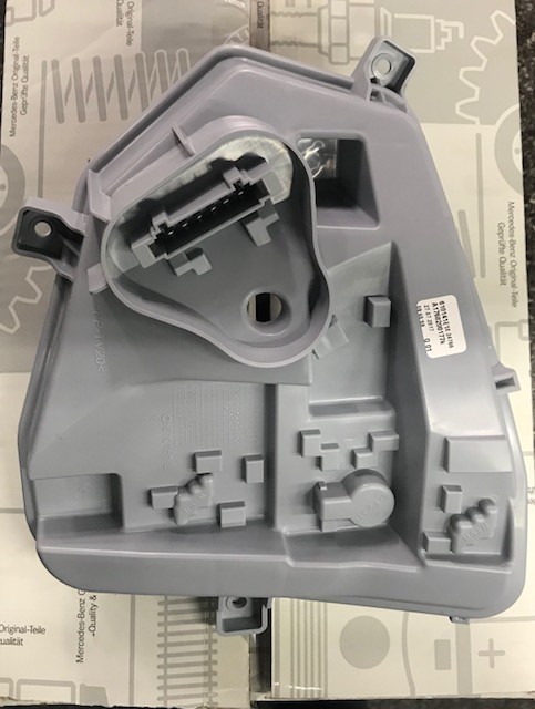 Genuine Mercedes Benz W176 A Class Left Hand Side Rear Bulb Holder ...