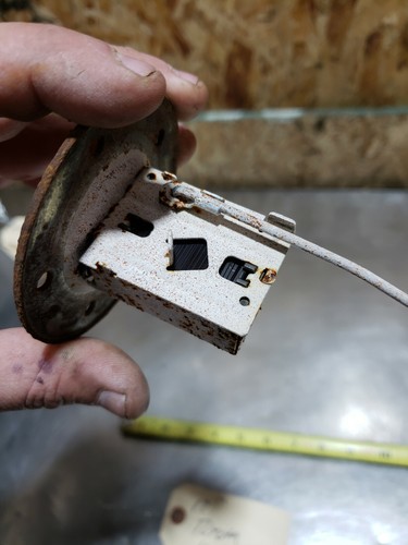 TOYOTA PICKUP TRUCK 22R GAS FUEL GAUGE LEVEL SENDING UNIT FLOAT INTANK ...