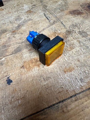 EAO 31-121-025 Push Button Switch Amber Lamp 60V 1.2W SWISS Made 300V ...