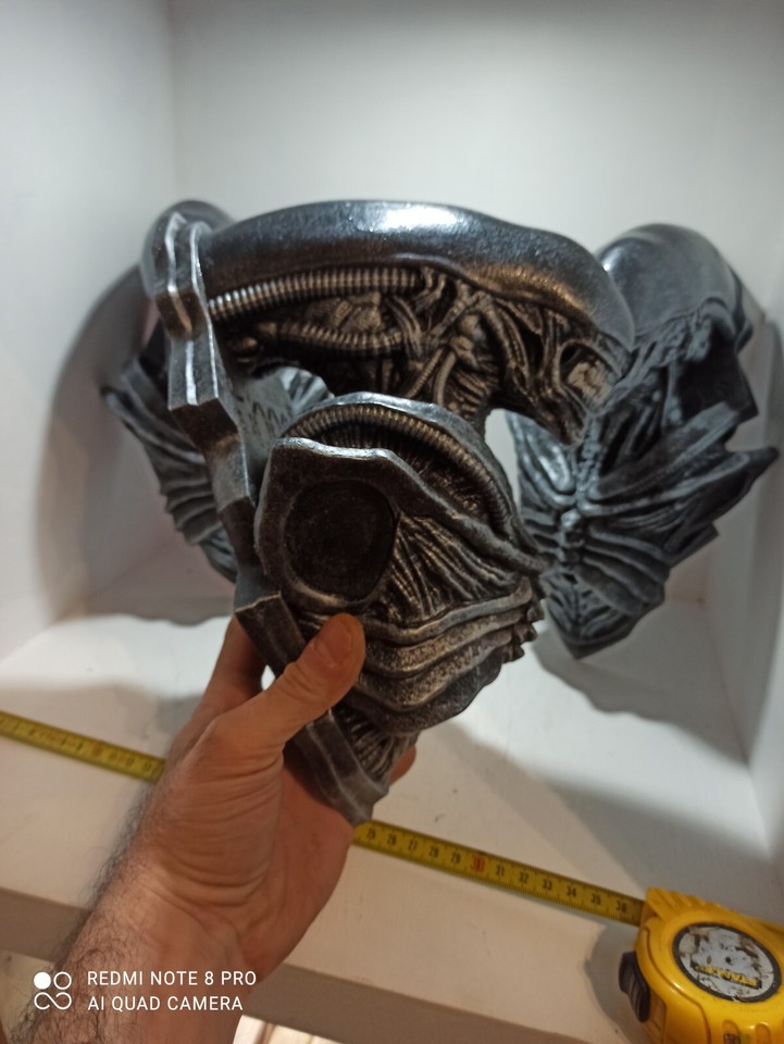 Xenomorph / Alien statue/wall mount decoration | eBay