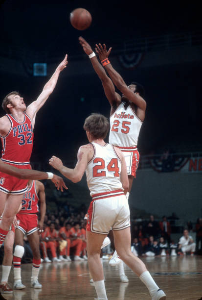 Gus Johnson Of The Baltimore Bullets 1970 OLD BASKETBALL PHOTO 16 | eBay