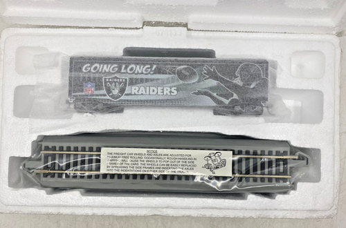 (M) +O New Hawthorne Raiders Express Train Collection- “Going Long" Box ...