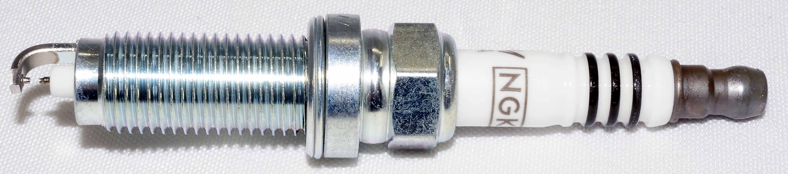 Pack of 4 Genuine NGK 94702 Laser Iridium Spark Plugs DF6H11A ...