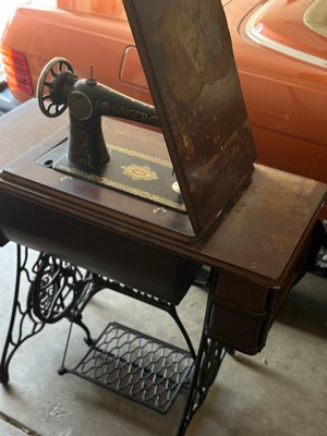 Antique The Standard Sewing Machine with Wooden Table 1800's Sewing ...