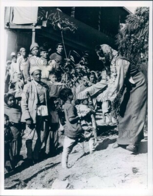 1967 Press Photo Gyalmo Hope Cooke With Children Sikkim | eBay
