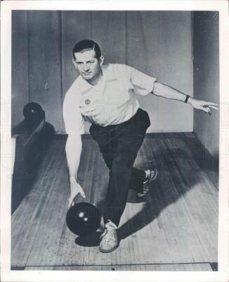 1955 Press Photo Denver CO Bowler Joe Norris of Chicago Classic Bowling ...