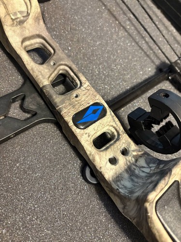 Bowtech Diamond Razors Edge compound bow | eBay