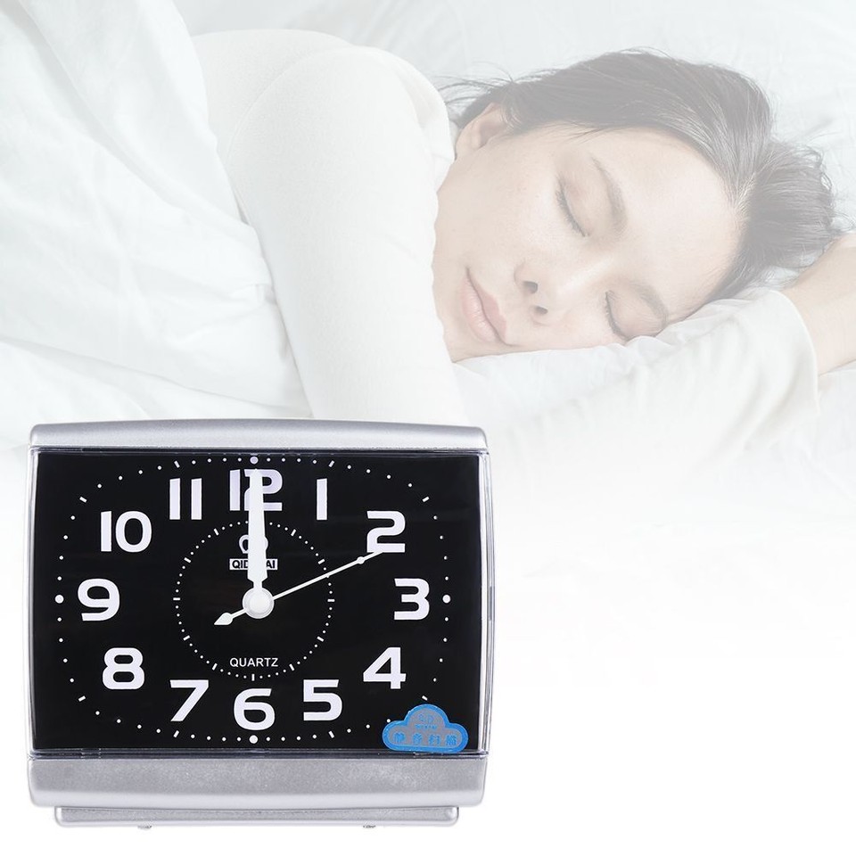 Square Digital Alarm Clock Battery-Powered Alarm Clock No Tick Clocks ...