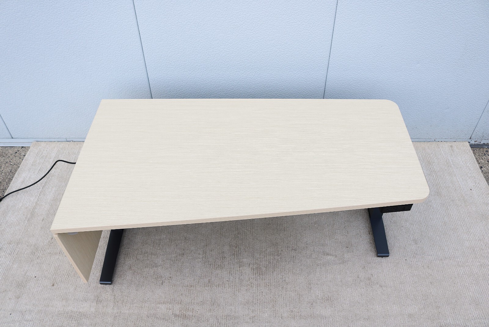 Herman Miller Motia Sit-to-Stand Electric Height Adjustable Rectangle ...