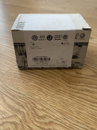 VW,AUDI,SKODA,SEAT,Genuine Brake Pads Rear Axle 3AA698451 | eBay Australia