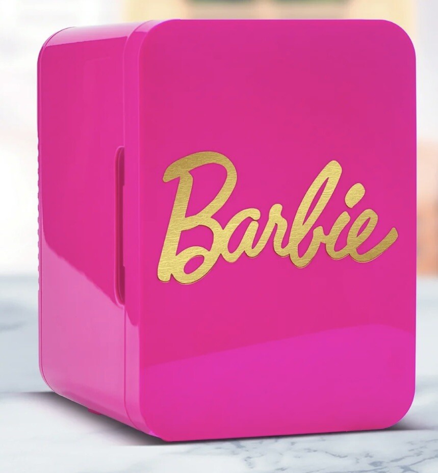 Barbie Pink 6 Can Personal Mini Fridge Thermoelectric Cooler Sanrio 4L ...