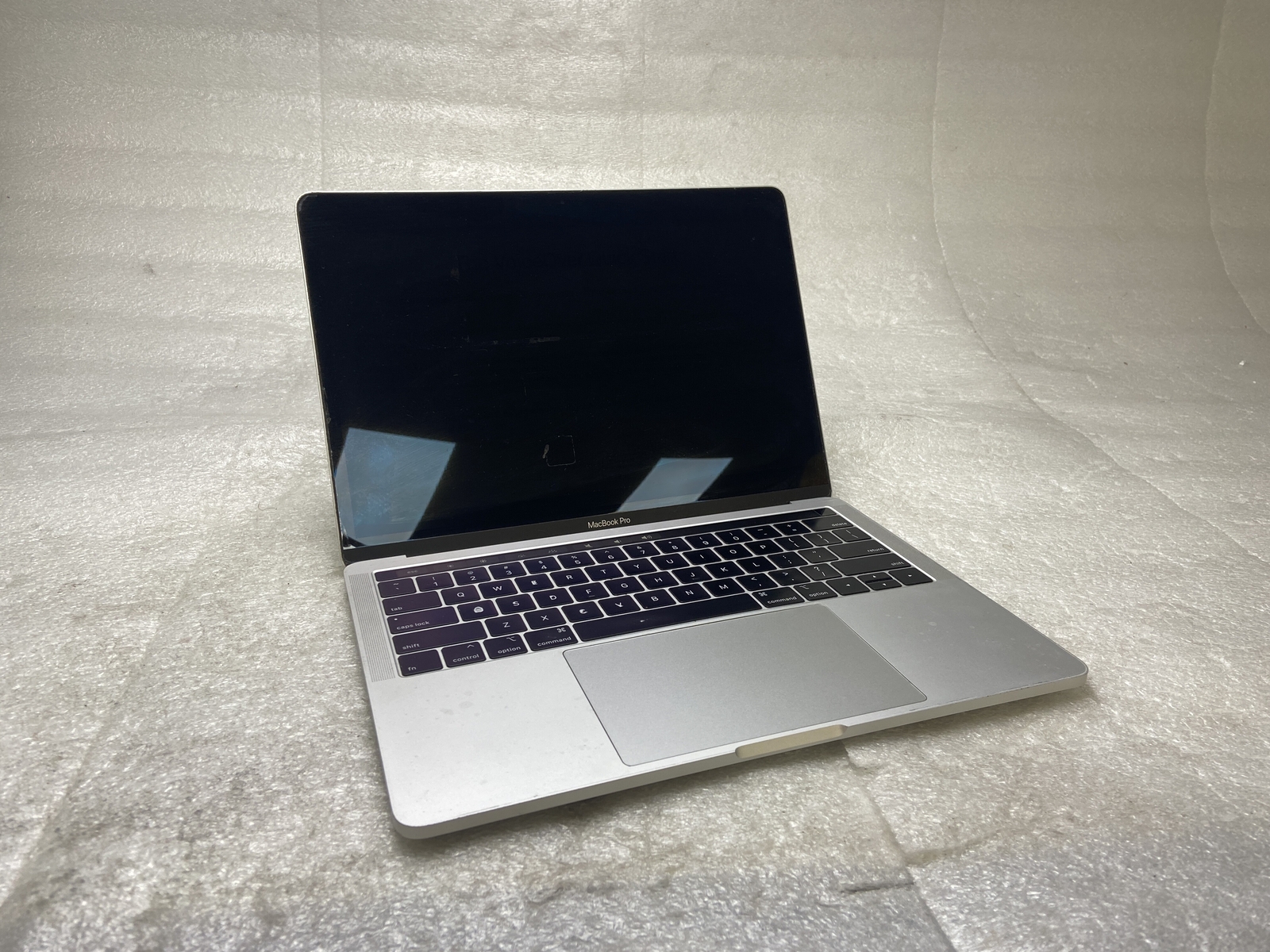 Apple MacBook Pro A1989 2018 2.40GHz 8GB RAM 256GB SSD DMG | eBay