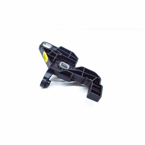 MERCEDES-BENZ GLC COUPE C253 RIGHT HEADLIGHT BRACKET MOUNT A2536201800 ...
