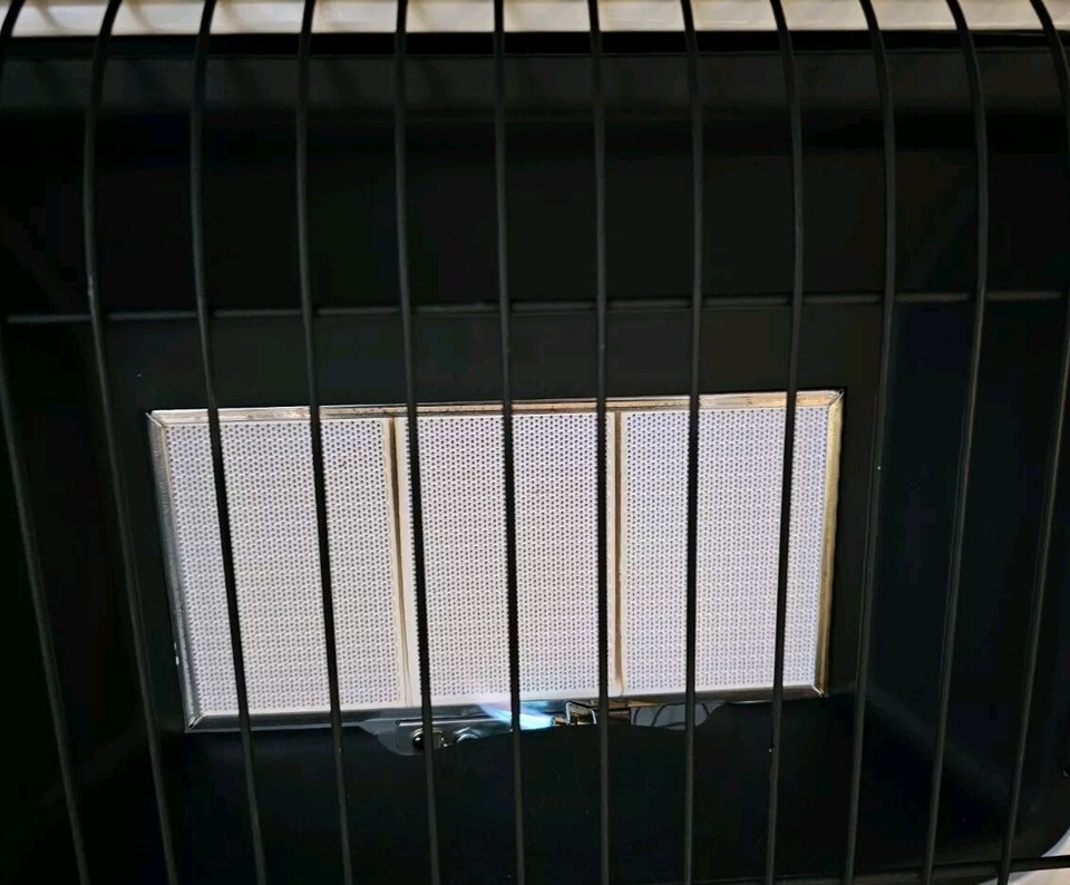 Master Forge 18000-BTU Natural Gas or Liquid Propane Vent-Free Infrared ...