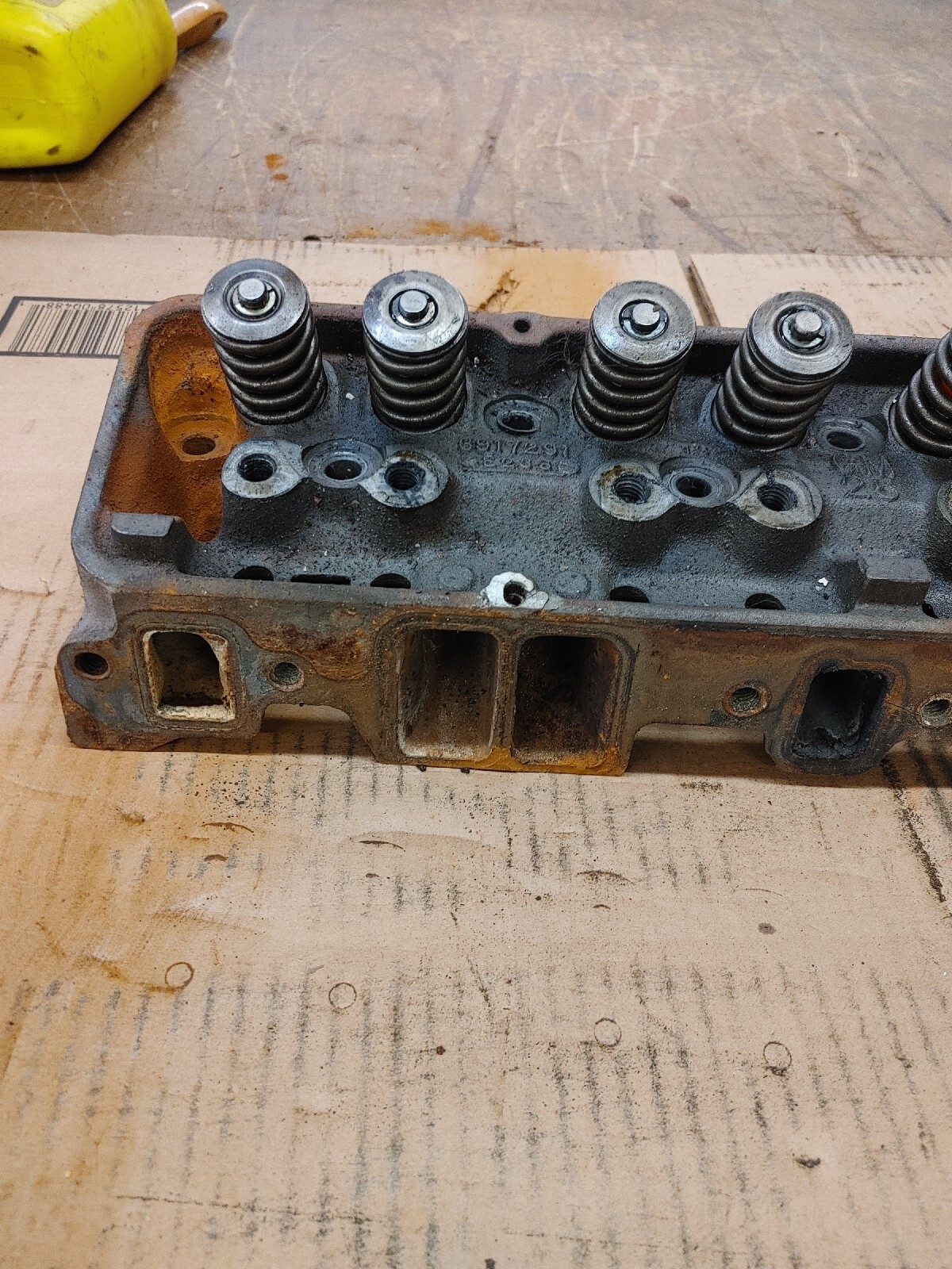 1968 Small Block Chevy SBC Z28 302 327 2.02/1.60 Hi Perf. Hump Head ...