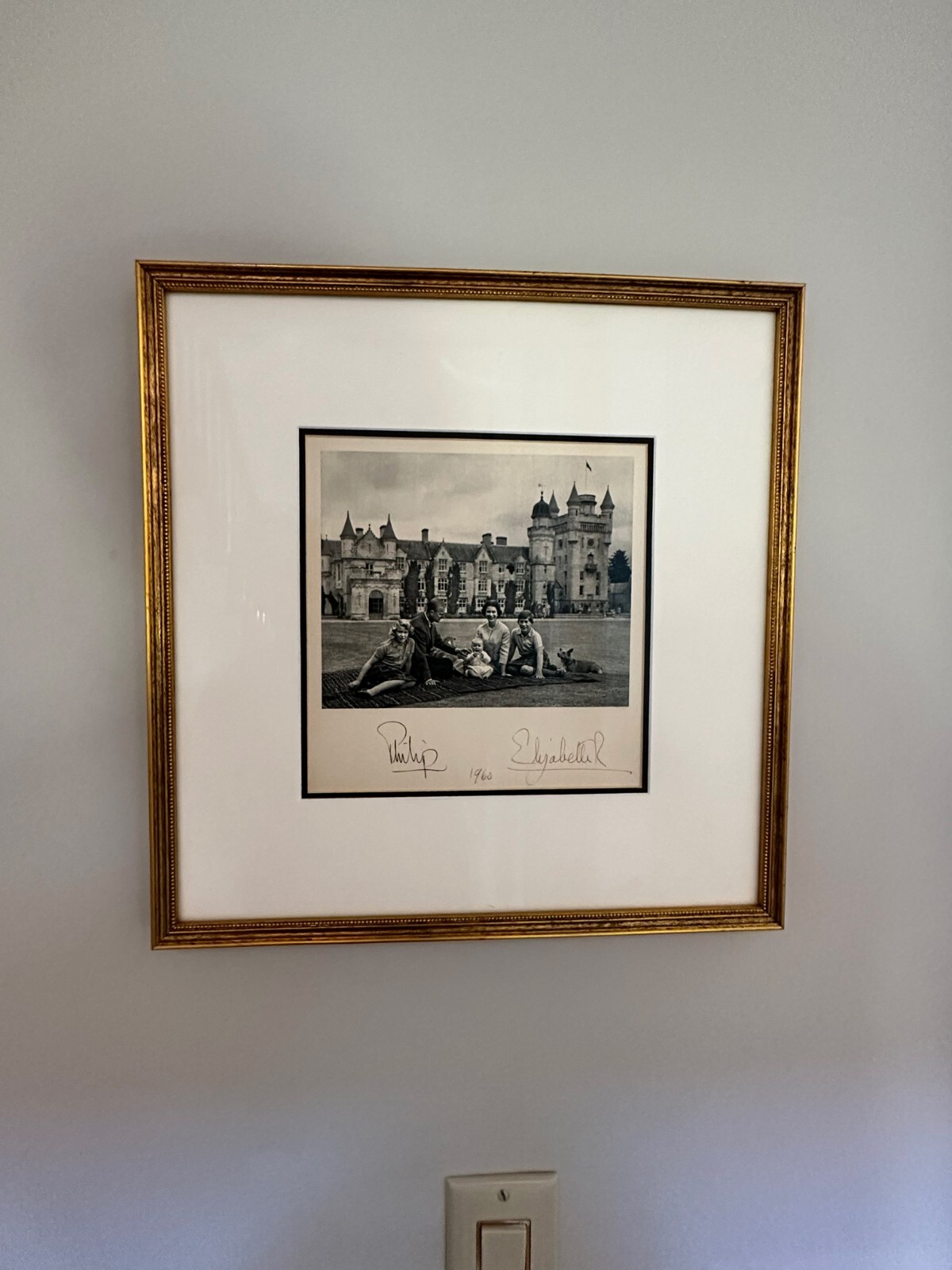 QUEEN Elizabeth II Philip Autograph - 1960 - British Royal King Charles ...