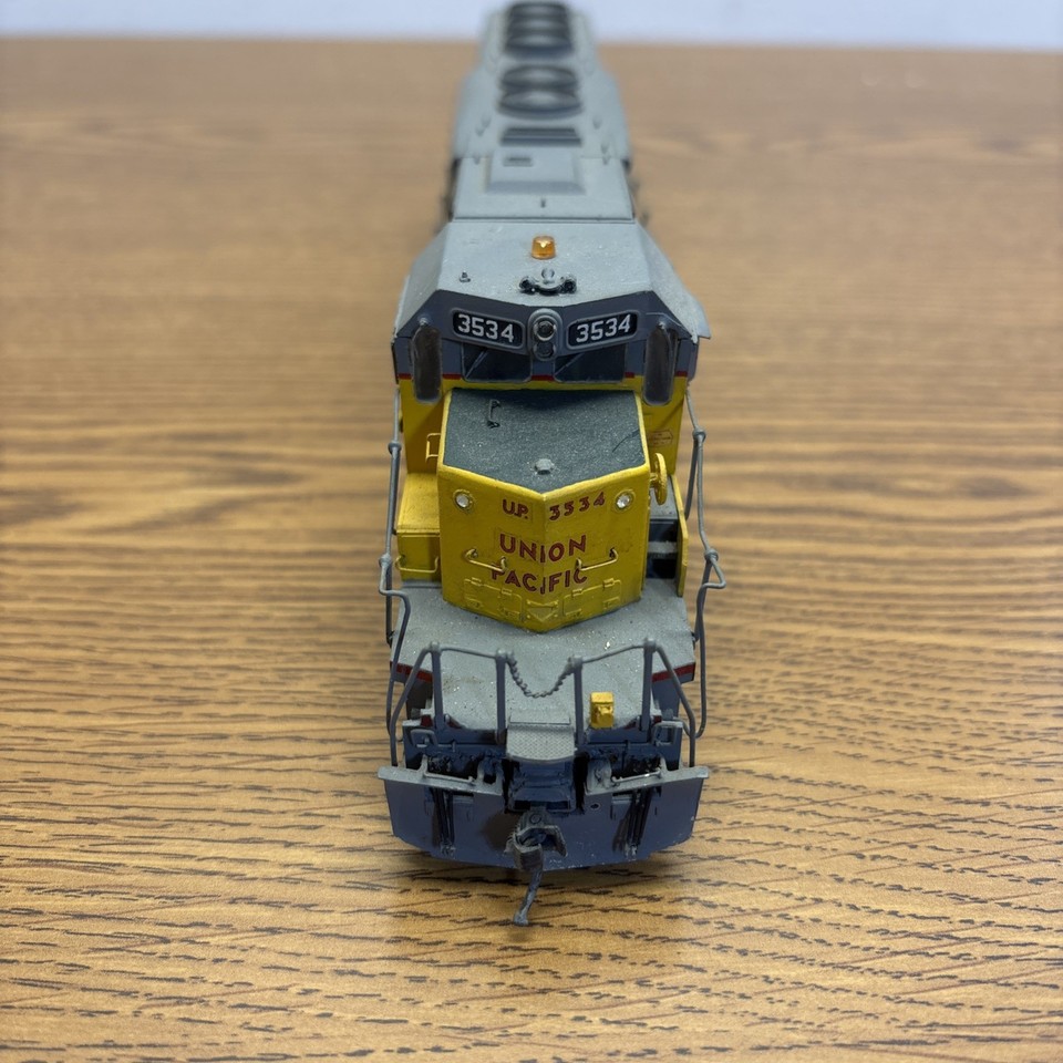 Athearn HO Scale SD40-2 Union Pacific #3534 Powered Loco Tested No Box ...
