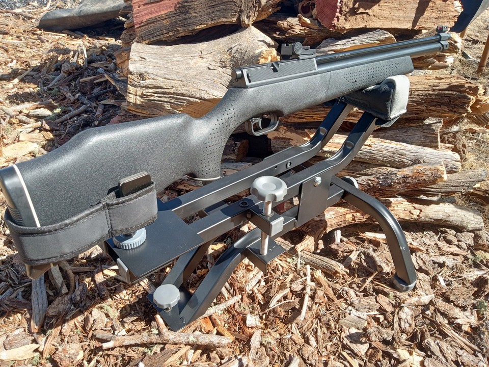 Vintage Webley Rebel Air Rifle .177 (4.5) Cal. FAC A2151525 RARE Black ...