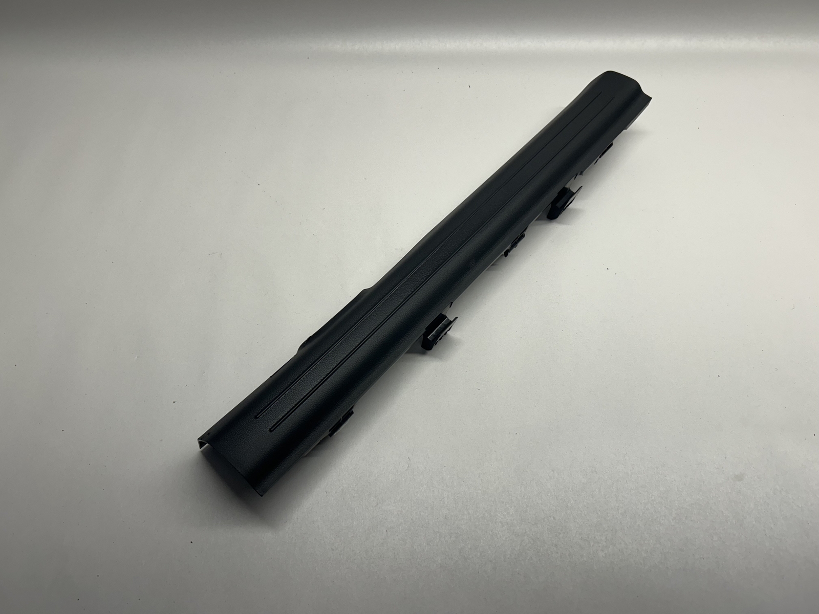 HYUNDAI TUCSON NX4E, NX4A 2021 Front Right Interior Step Trim RHD ...