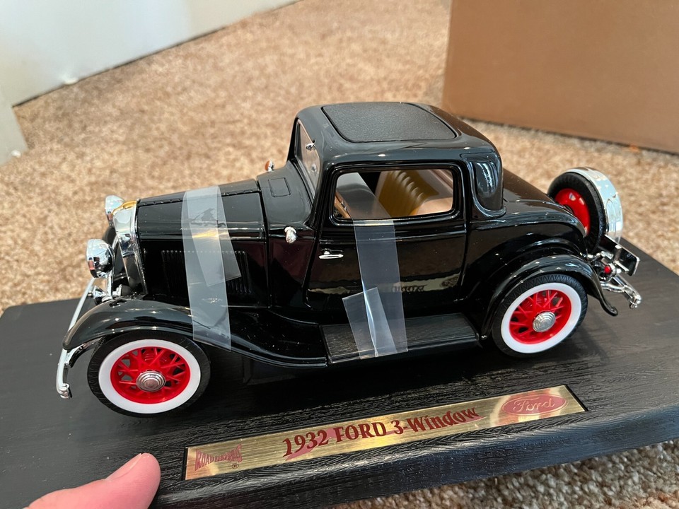 FAIRFIELD MINT 1932 Ford 3-Window ROAD LEGENDS in BOX Model Car | eBay