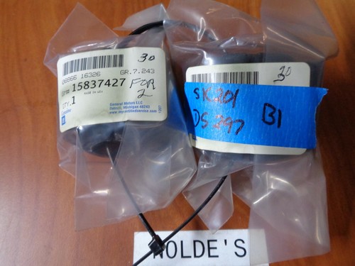 GM Stabilizer Bar Insulator 15837427 SK201 DS297 B1 | eBay