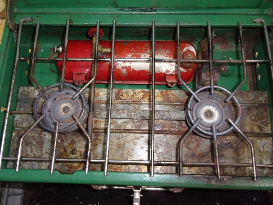 Vintage Coleman 413G 2 Burner Gas Camping Cook Stove W/Box Date 9-1969 ...