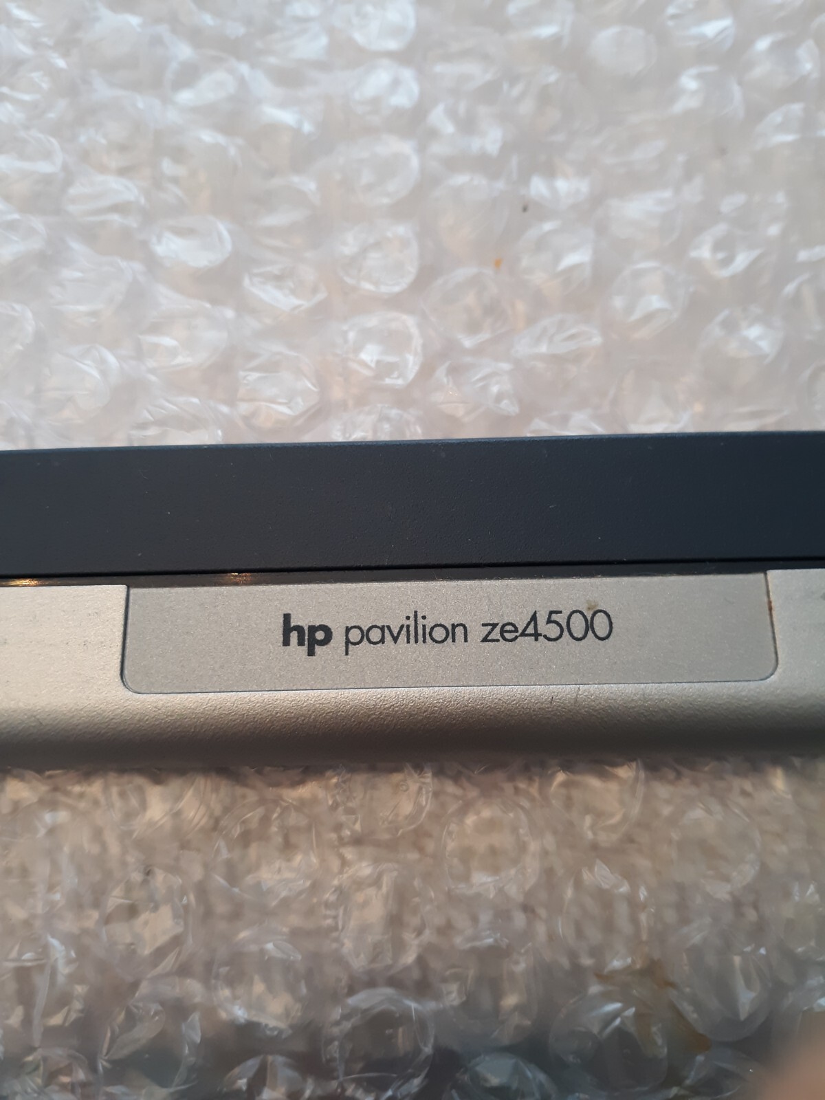 14.1" LCD FRONT SCREEN BEZEL HP PAVILION ZE4500 LAPTOP | eBay