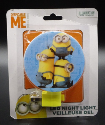 Universal Illumination "Despicable Me / Minions Made" LED Nightlight ...
