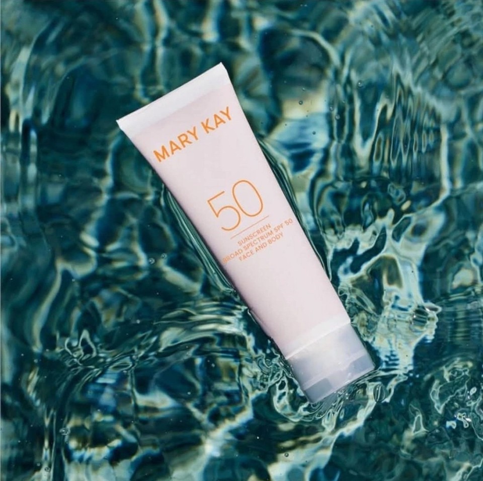 Mary Kay Sunscreen Broad Spectrum SPF 50. Exp 2026 New In Box | eBay