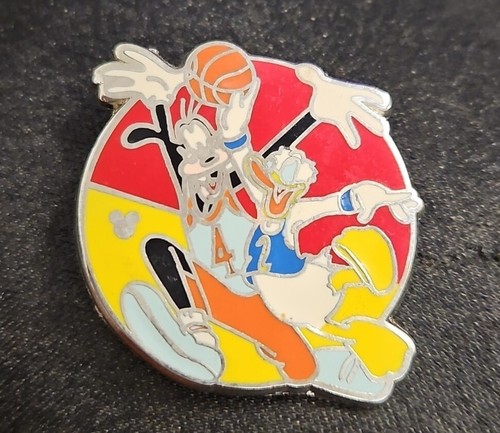 Silver Toned Disney Goofy And Donald Hidden Mickey Trading Pin ...