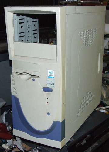 Midi Tower ATX computer case from Pentium 4 era with power supply ...