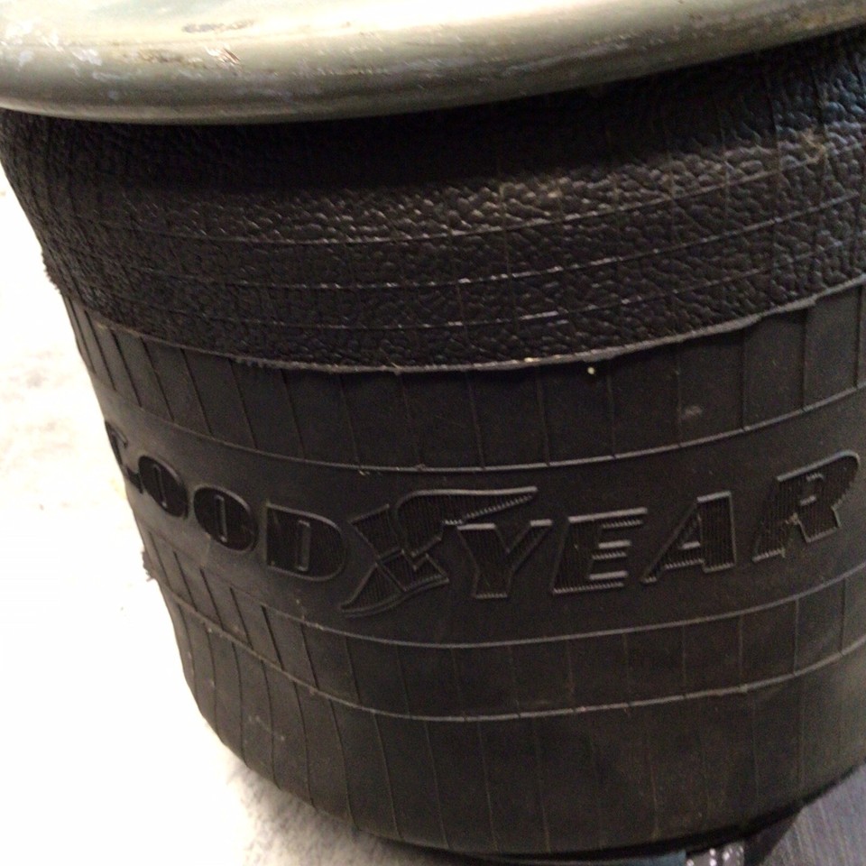 GoodYear Air Springs AirBag 1R14-167 566-282-167-0000 | eBay