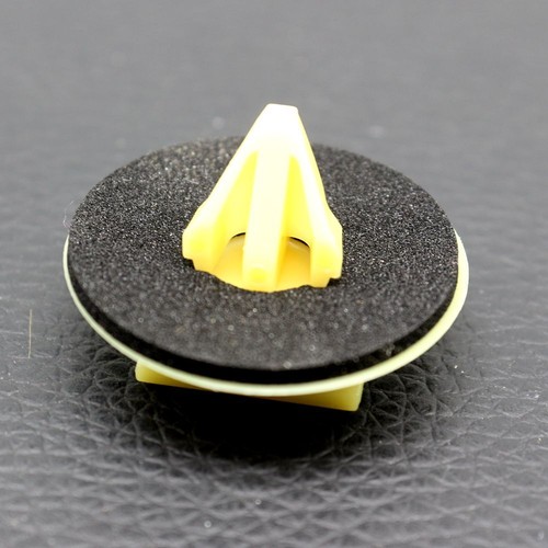 Mazda KB8A-51-SJ3 Lower Moulding Clip & Spoiler Retainer For Mazda ...