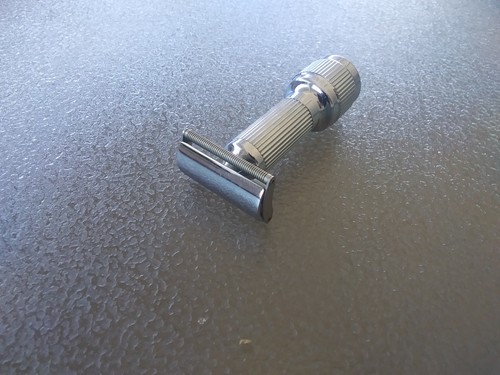 Vintage STAHLY Live Blade Safety Razor Wind Up Vibrating Works Great | eBay
