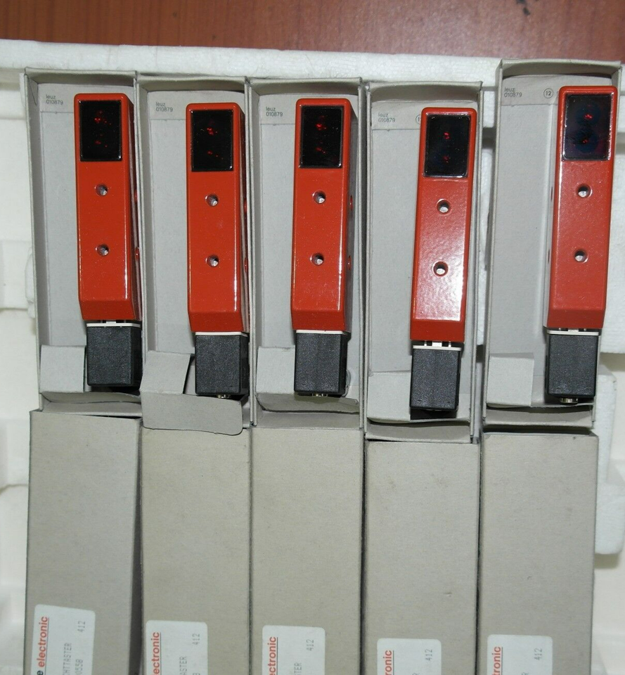 LEUZE RK 97/4-80 S RK97/4-80 S Retro-Reflective 97 Series RK97/4-80 S ...