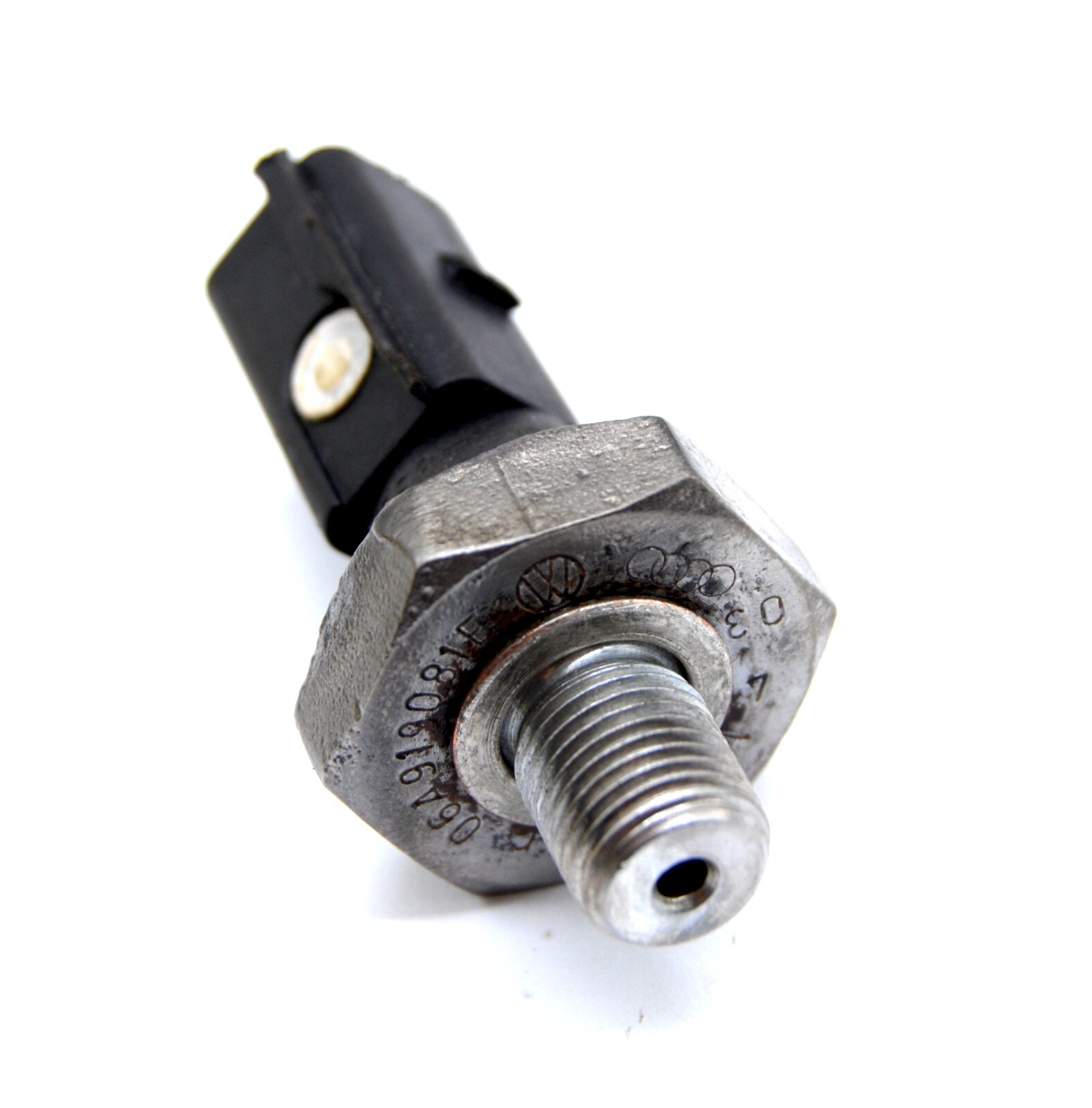 OIL PRESSURE SENSOR FOR VW AUDI R32 R36 TT GOLF 3.2 QUATTRO 03-09 ...